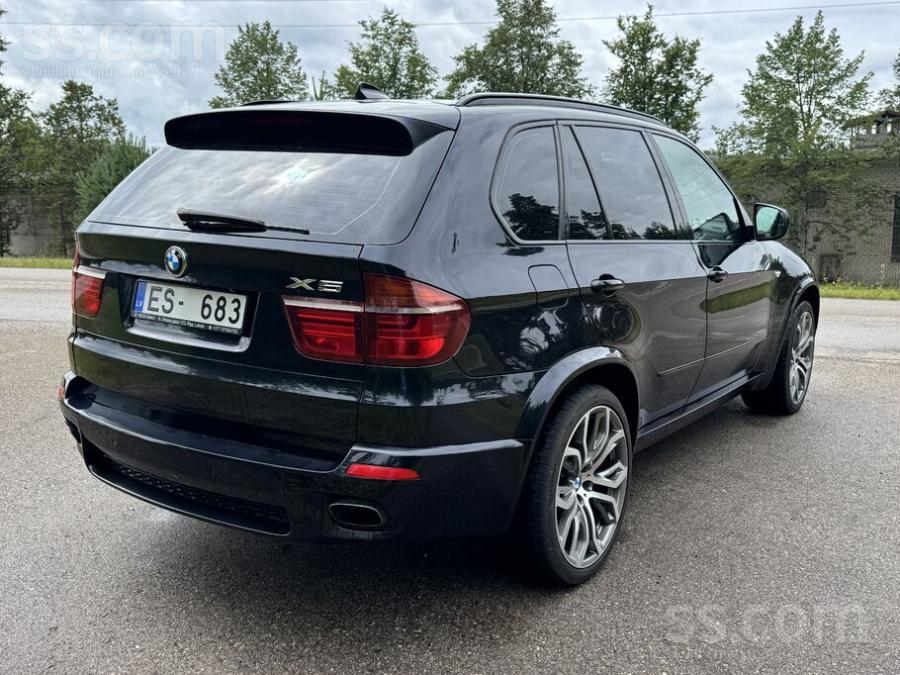 Melns BMW X5 2011 Rīga, ar dzinēja tilpumu 3.00 L un nobraukumu 335 tūkst. km par 15870 €, foto 5 vietnē AUTOMOTO.COM.LV