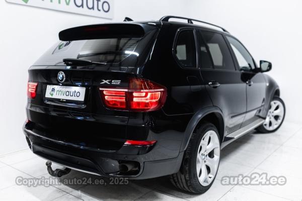 Melns BMW X5 2011 Tallina, ar dzinēja tilpumu 3.00 L un nobraukumu 293 tūkst. km par 11500 €, foto 6 vietnē AUTOMOTO.COM.LV