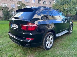 Melns BMW X5 2011 Rīga, ar dzinēja tilpumu 3.00 L un nobraukumu 357 tūkst. km par 10999 €, foto 3 vietnē AUTOMOTO.COM.LV