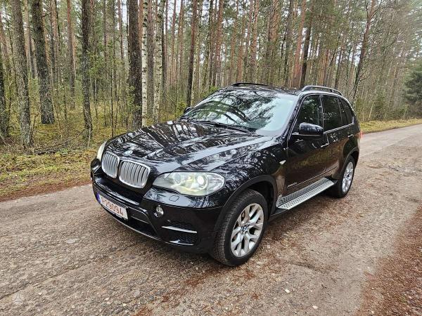 Melns BMW X5 2011 Viļņa, ar dzinēja tilpumu 2.99 L un nobraukumu 275 tūkst. km par 12800 €, foto 1 vietnē AUTOMOTO.COM.LV