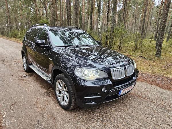 Melns BMW X5 2011 Viļņa, ar dzinēja tilpumu 2.99 L un nobraukumu 275 tūkst. km par 12800 €, foto 8 vietnē AUTOMOTO.COM.LV