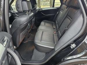 Black BMW X5 2011 in Vilnius, with an engine capacity of 2.99 L and mileage of 275 thousand km for 12800 €, photo 23 on AUTOMOTO.COM.LV