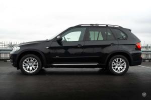 Melns BMW X5 2011 Viļņa, ar dzinēja tilpumu 2.99 L un nobraukumu 278 tūkst. km par 9900 €, foto 7 vietnē AUTOMOTO.COM.LV