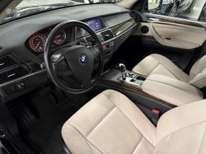 Melns BMW X5 2011 Marijampole, ar dzinēja tilpumu 2.99 L un nobraukumu 281 tūkst. km par 10500 €, foto 2 vietnē AUTOMOTO.COM.LV