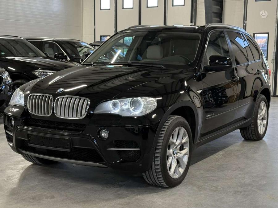 Melns BMW X5 2011 Marijampole, ar dzinēja tilpumu 2.99 L un nobraukumu 281 tūkst. km par 10500 €, foto 4 vietnē AUTOMOTO.COM.LV
