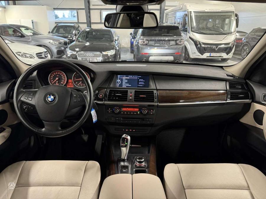 Melns BMW X5 2011 Marijampole, ar dzinēja tilpumu 2.99 L un nobraukumu 281 tūkst. km par 10500 €, foto 20 vietnē AUTOMOTO.COM.LV