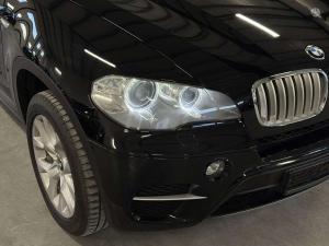 Melns BMW X5 2011 Marijampole, ar dzinēja tilpumu 2.99 L un nobraukumu 281 tūkst. km par 10500 €, foto 31 vietnē AUTOMOTO.COM.LV