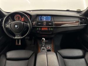 Black BMW X5 2011 in Marijampole, with an engine capacity of 2.99 L and mileage of 246 thousand km for 12999 €, photo 13 on AUTOMOTO.COM.LV