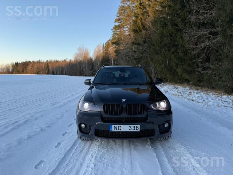 Melns BMW X5 2011 Rīga, ar dzinēja tilpumu 3.00 L un nobraukumu 432 tūkst. km par 9600 €, foto 3 vietnē AUTOMOTO.COM.LV