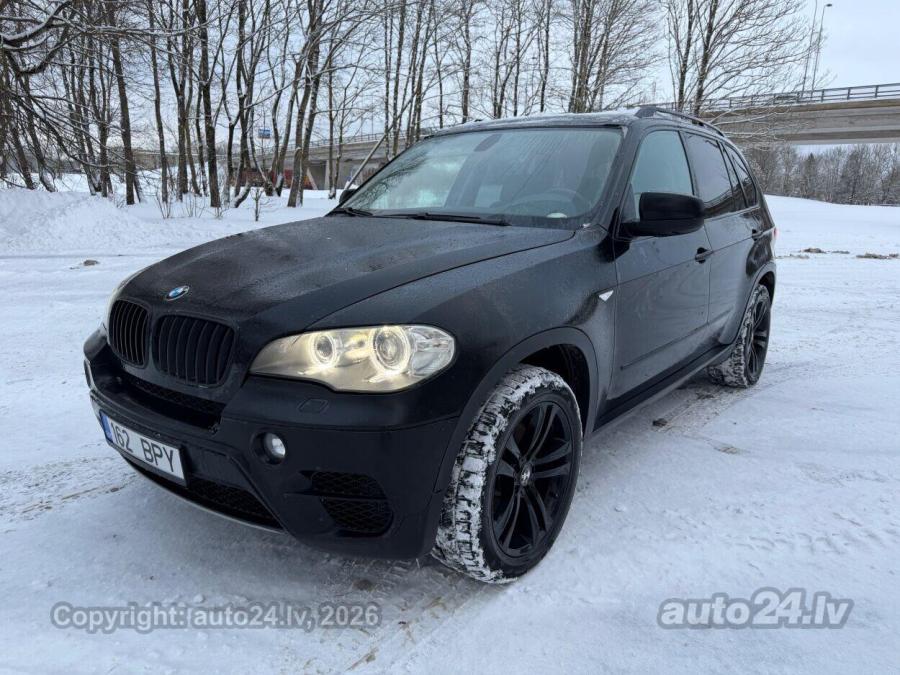 Black BMW X5 2011 in Johvi, with an engine capacity of 3.50 L and mileage of 220 thousand km for 11900 €, photo 4 on AUTOMOTO.COM.LV