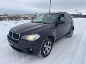 Melns BMW X5 2011 Viļņa, ar dzinēja tilpumu 2.99 L un nobraukumu 260 tūkst. km par 9700 €, foto  vietnē AUTOMOTO.COM.LV