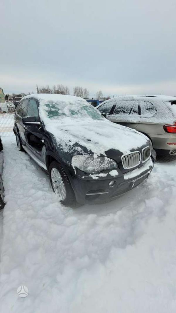 Melns BMW X5 2011 Tauragė, ar dzinēja tilpumu 4.40 L un nobraukumu 230 tūkst. km par 5300 €, foto 2 vietnē AUTOMOTO.COM.LV