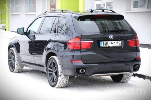 Melns BMW X5 2011 Rīga, ar dzinēja tilpumu 3.00 L un nobraukumu 412 tūkst. km par 10995 €, foto 5 vietnē AUTOMOTO.COM.LV