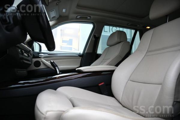 Melns BMW X5 2011 Rīga, ar dzinēja tilpumu 3.00 L un nobraukumu 412 tūkst. km par 10995 €, foto 9 vietnē AUTOMOTO.COM.LV