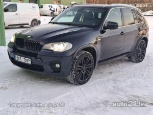 Melns BMW X5 2011 Kohtla-Jerve, ar dzinēja tilpumu 3.00 L un nobraukumu 233 tūkst. km par 10000 €, foto 3 vietnē AUTOMOTO.COM.LV