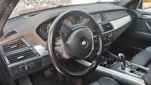 Melns BMW X5 2011 Cēsis, ar dzinēja tilpumu 3.00 L un nobraukumu 195 tūkst. km par 12000 €, foto 10 vietnē AUTOMOTO.COM.LV