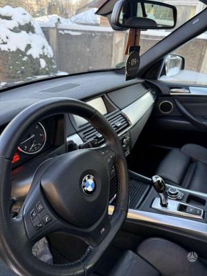 Black BMW X5 2011 in Jurbarkas, with an engine capacity of 2.99 L and mileage of 307 thousand km for 11000 €, photo 13 on AUTOMOTO.COM.LV