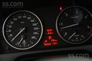 Black BMW X5 2011 in Riga, with an engine capacity of 3.00 L and mileage of 0 thousand km for 11690 €, photo 27 on AUTOMOTO.COM.LV