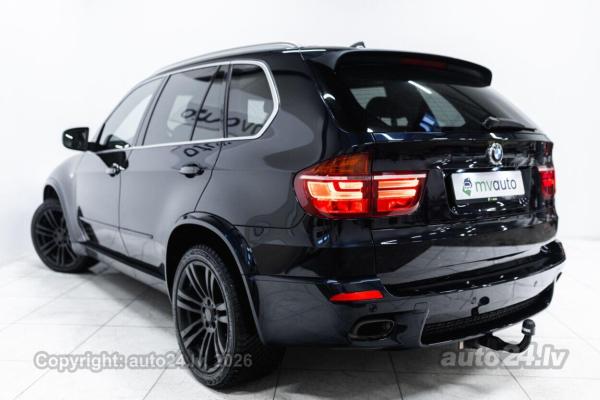 Melns BMW X5 2011 Tallina, ar dzinēja tilpumu 3.00 L un nobraukumu 234 tūkst. km par 12990 €, foto 6 vietnē AUTOMOTO.COM.LV