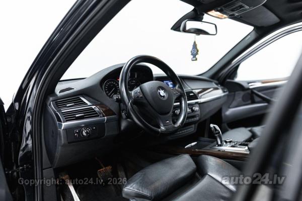 Melns BMW X5 2011 Tallina, ar dzinēja tilpumu 3.00 L un nobraukumu 234 tūkst. km par 12990 €, foto 11 vietnē AUTOMOTO.COM.LV