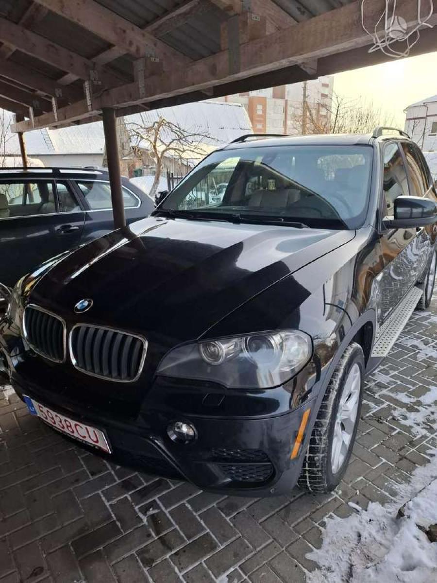 Black BMW X5 2011 in Radviliskis, with an engine capacity of 2.98 L and mileage of 295 thousand km for 8500 €, photo 3 on AUTOMOTO.COM.LV