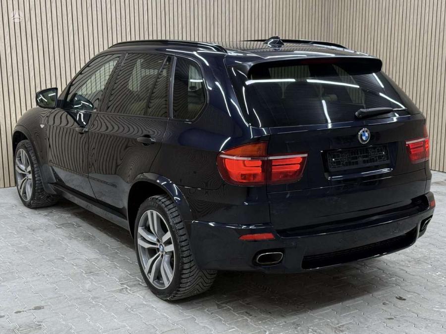 Melns BMW X5 2011 Marijampole, ar dzinēja tilpumu 2.99 L un nobraukumu 258 tūkst. km par 12800 €, foto 10 vietnē AUTOMOTO.COM.LV