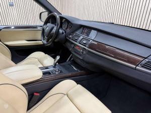 Melns BMW X5 2011 Marijampole, ar dzinēja tilpumu 2.99 L un nobraukumu 258 tūkst. km par 12800 €, foto 32 vietnē AUTOMOTO.COM.LV