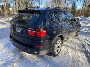 Melns BMW X5 2011 Viļņa, ar dzinēja tilpumu 2.98 L un nobraukumu 250 tūkst. km par 9569 €, foto 4 vietnē AUTOMOTO.COM.LV