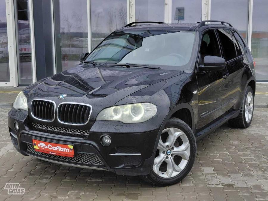 Black BMW X5 2011 in Vilnius, with an engine capacity of 3.00 L and mileage of 264 thousand km for 9500 €, photo 3 on AUTOMOTO.COM.LV