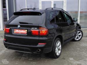 Black BMW X5 2011 in Vilnius, with an engine capacity of 3.00 L and mileage of 264 thousand km for 9500 €, photo 6 on AUTOMOTO.COM.LV