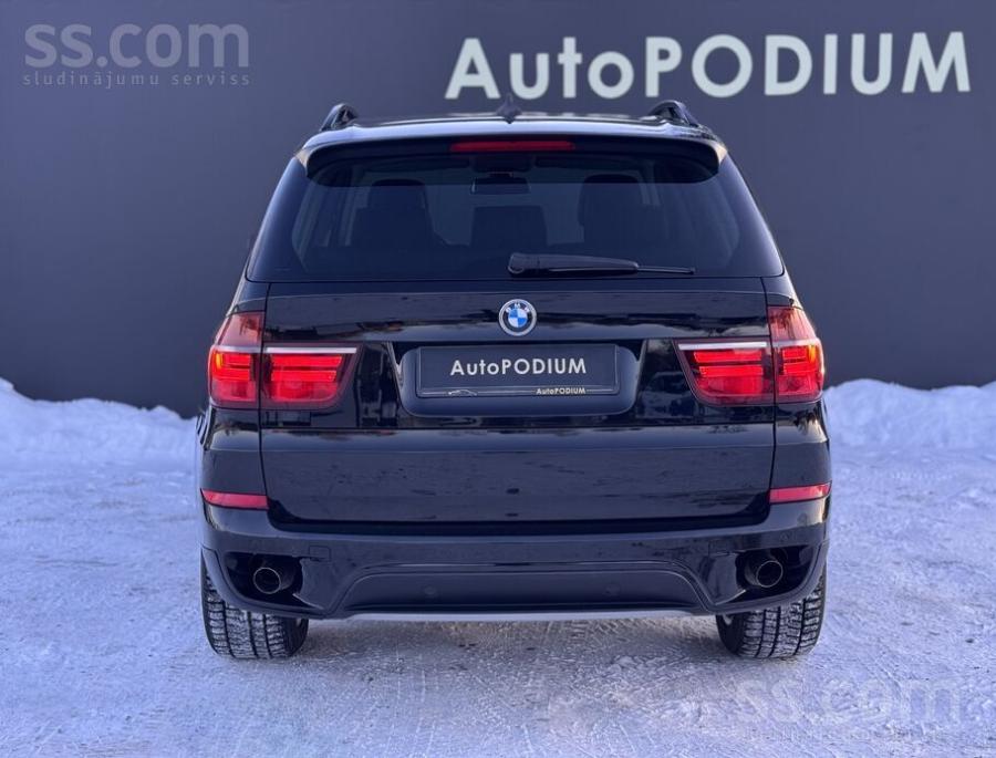 Melns BMW X5 2011 Rīga, ar dzinēja tilpumu 3.00 L un nobraukumu 225 tūkst. km par 10990 €, foto 4 vietnē AUTOMOTO.COM.LV