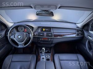 Melns BMW X5 2011 Rīga, ar dzinēja tilpumu 3.00 L un nobraukumu 225 tūkst. km par 10990 €, foto 9 vietnē AUTOMOTO.COM.LV