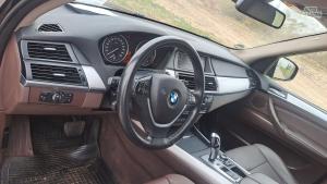Black BMW X5 2011 in Vilnius, with an engine capacity of 3.00 L and mileage of 322 thousand km for 9300 €, photo 22 on AUTOMOTO.COM.LV