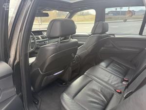 Melns BMW X5 2011 Alīta, ar dzinēja tilpumu 3.00 L un nobraukumu 339 tūkst. km par 10500 €, foto 12 vietnē AUTOMOTO.COM.LV