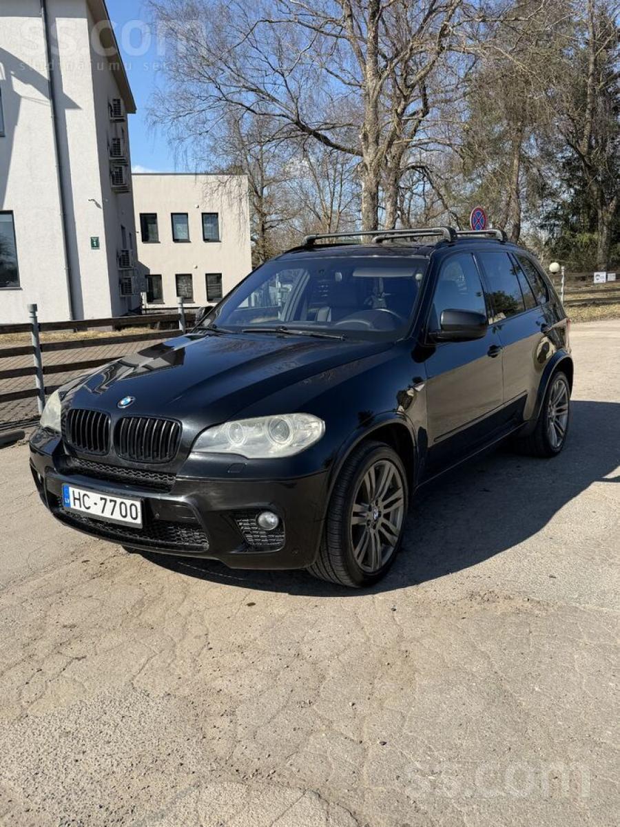 Melns BMW X5 2011 Rīga, ar dzinēja tilpumu 3.00 L un nobraukumu 298 tūkst. km par 12500 €, foto 3 vietnē AUTOMOTO.COM.LV