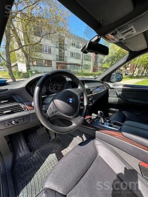 Melns BMW X5 2011 Rīga, ar dzinēja tilpumu 3.00 L un nobraukumu 250 tūkst. km par 12900 €, foto 8 vietnē AUTOMOTO.COM.LV