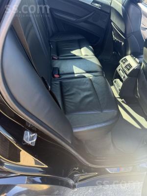 Melns BMW X5 2011 Ogre, ar dzinēja tilpumu 3.00 L un nobraukumu 351 tūkst. km par 13000 €, foto 8 vietnē AUTOMOTO.COM.LV