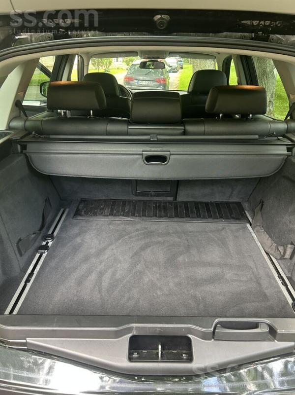 Melns BMW X5 2011 Jelgava, ar dzinēja tilpumu 3.00 L un nobraukumu 354 tūkst. km par 8700 €, foto 5 vietnē AUTOMOTO.COM.LV