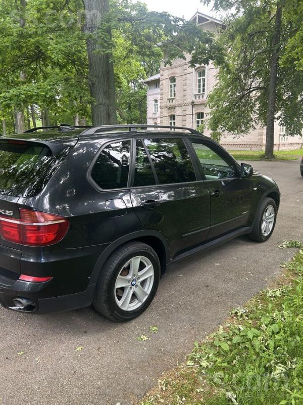 Melns BMW X5 2011 Jelgava, ar dzinēja tilpumu 3.00 L un nobraukumu 354 tūkst. km par 8700 €, foto 7 vietnē AUTOMOTO.COM.LV