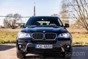 Melns BMW X5 2011 Rīga, ar dzinēja tilpumu 3.00 L un nobraukumu 296 tūkst. km par 11990 €, foto 4 vietnē AUTOMOTO.COM.LV