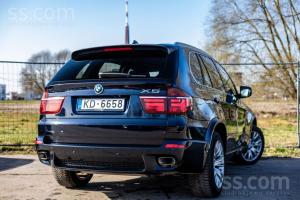 Melns BMW X5 2011 Rīga, ar dzinēja tilpumu 3.00 L un nobraukumu 296 tūkst. km par 11990 €, foto 8 vietnē AUTOMOTO.COM.LV