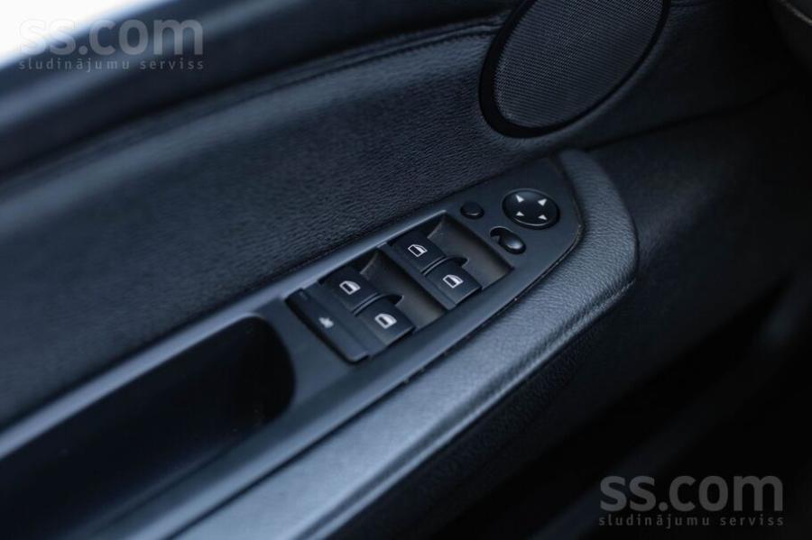 Melns BMW X5 2011 Rīga, ar dzinēja tilpumu 3.00 L un nobraukumu 296 tūkst. km par 11990 €, foto 19 vietnē AUTOMOTO.COM.LV