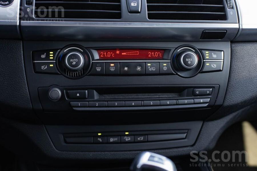 Melns BMW X5 2011 Rīga, ar dzinēja tilpumu 3.00 L un nobraukumu 296 tūkst. km par 11990 €, foto 26 vietnē AUTOMOTO.COM.LV