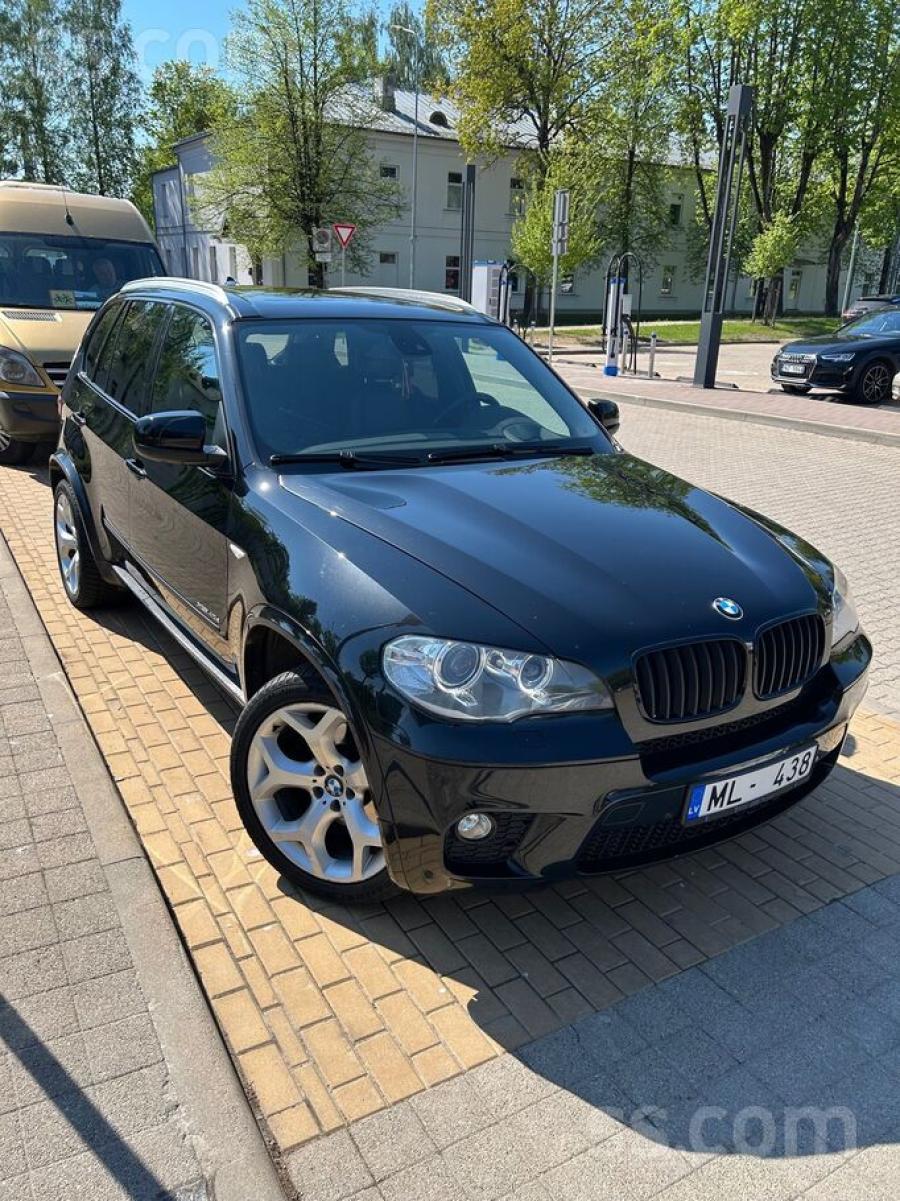 Melns BMW X5 2011 Rīga, ar dzinēja tilpumu 3.00 L un nobraukumu 334 tūkst. km par 11500 €, foto 3 vietnē AUTOMOTO.COM.LV