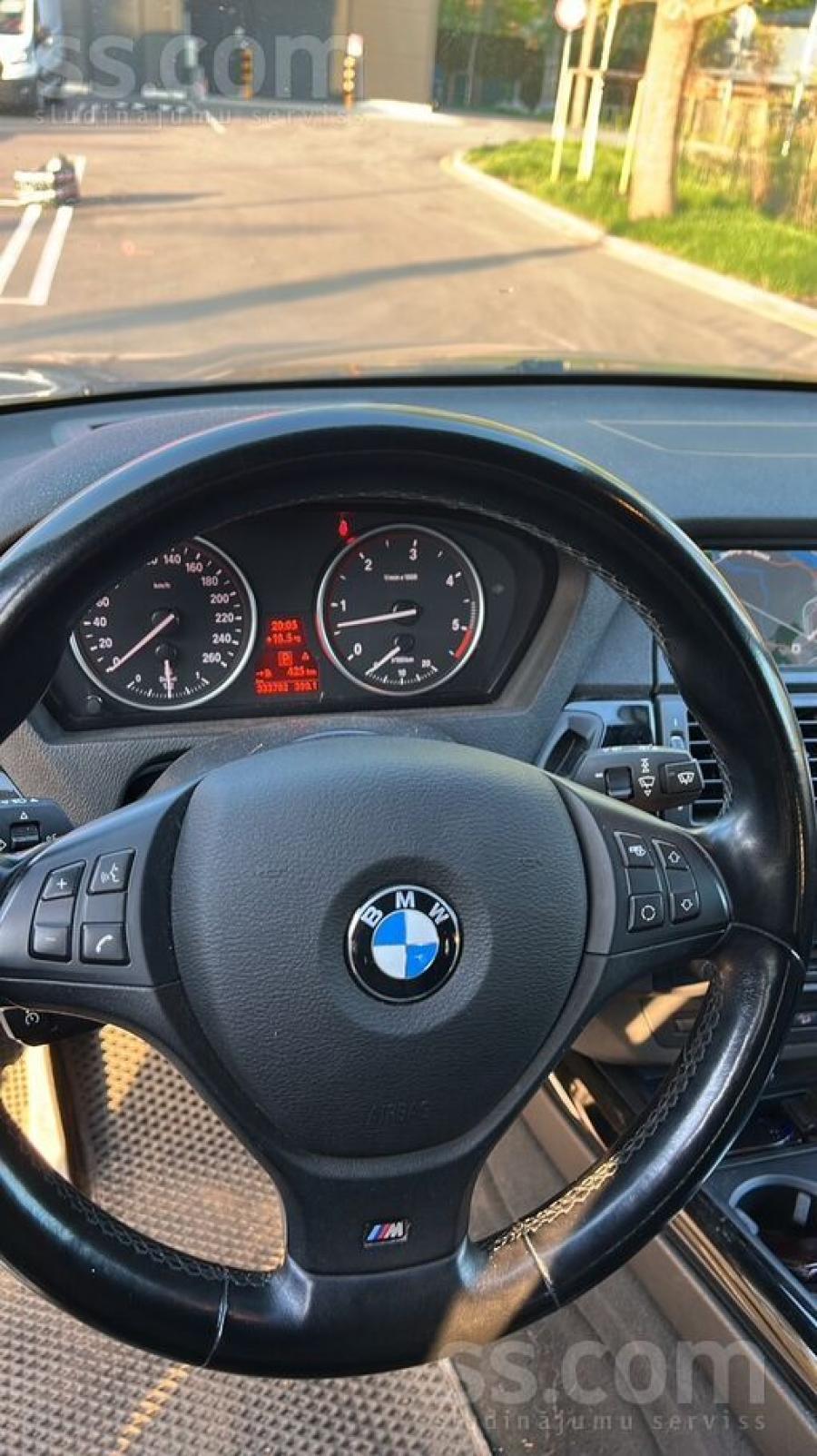 Melns BMW X5 2011 Rīga, ar dzinēja tilpumu 3.00 L un nobraukumu 334 tūkst. km par 11500 €, foto 8 vietnē AUTOMOTO.COM.LV
