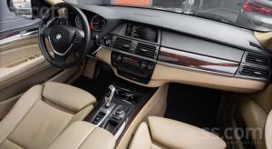Black BMW X5 2011 in Jelgava, with an engine capacity of 3.00 L and mileage of 0 thousand km for 11850 €, photo 12 on AUTOMOTO.COM.LV