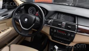 Black BMW X5 2011 in Jelgava, with an engine capacity of 3.00 L and mileage of 0 thousand km for 11850 €, photo 14 on AUTOMOTO.COM.LV