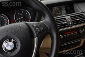 Black BMW X5 2011 in Jelgava, with an engine capacity of 3.00 L and mileage of 0 thousand km for 11850 €, photo 28 on AUTOMOTO.COM.LV