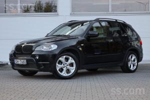 Черный БМВ Х5 2011 в Рига, объемом двигателя 3.00 л и пробегом 0 тыс. км за 9995 €, фото 1 на AUTOMOTO.COM.LV