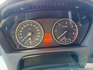 Black BMW X5 2011 in Riga, with an engine capacity of 3.00 L and mileage of 0 thousand km for 11500 €, photo 8 on AUTOMOTO.COM.LV